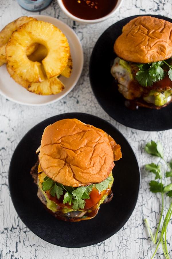 🏅 Hamburger di ananas al barbecue