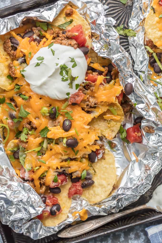 🏅 Easy Paper Pack Nachos (BEST Nachos Recipe)