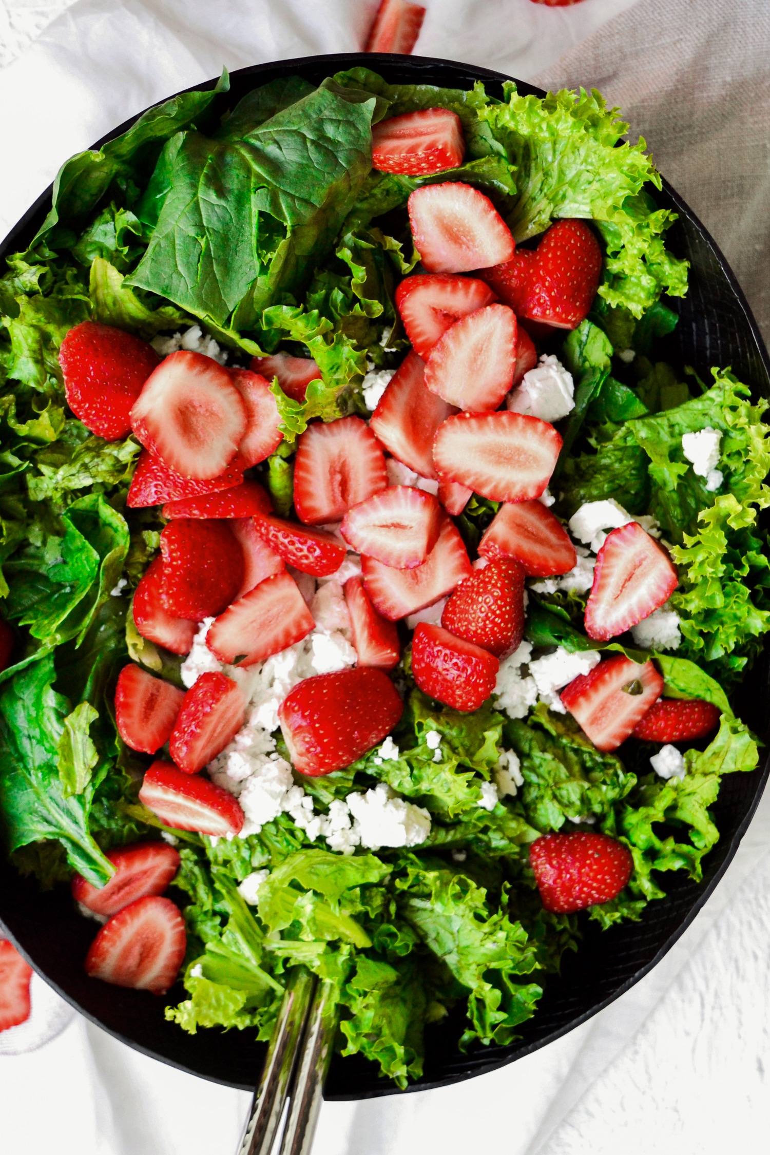 🏅 Receita de salada de morango com molho agridoce