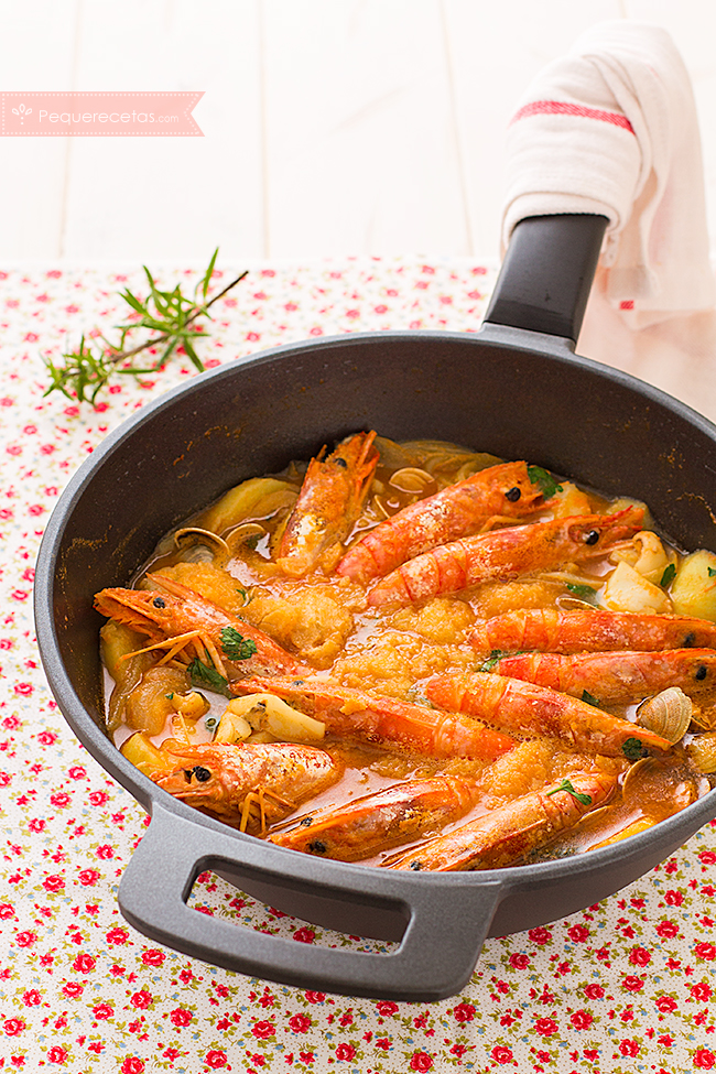 Stekt fisk och skaldjur (traditionellt recept med havssmak)